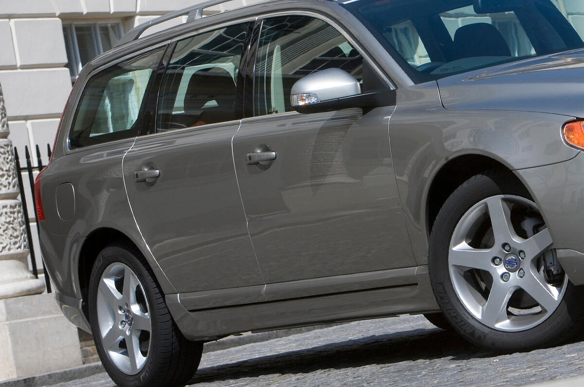 Used Volvo V70 2007-2016 review | Autocar