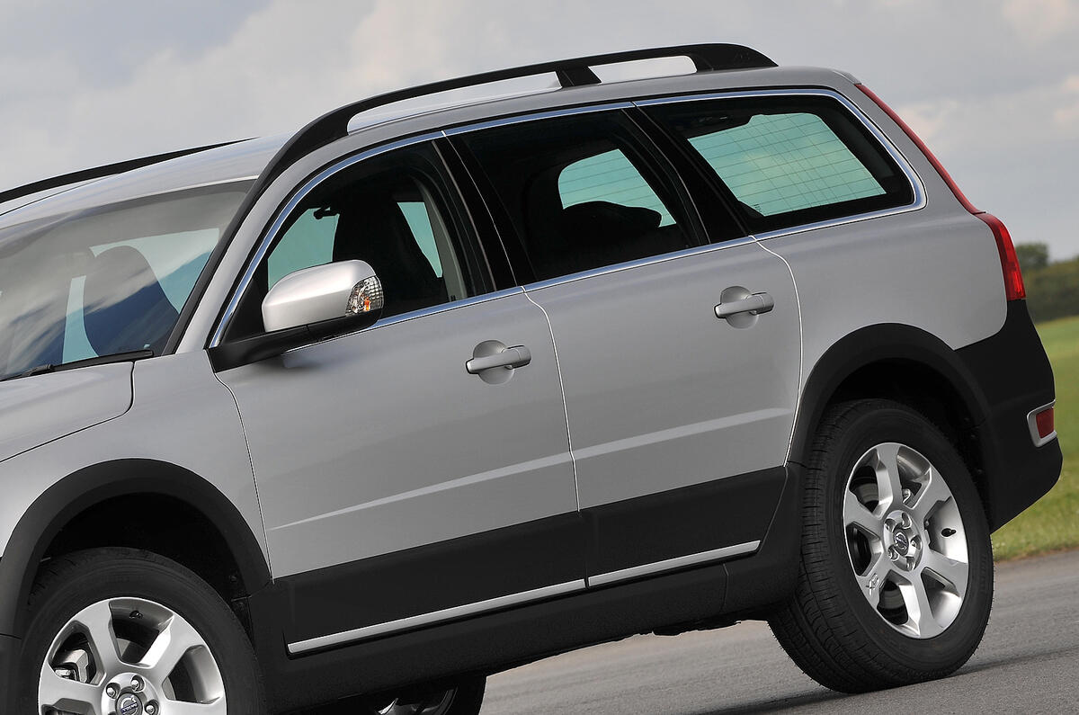 Volvo XC70 2007-2016 Review (2022) | Autocar