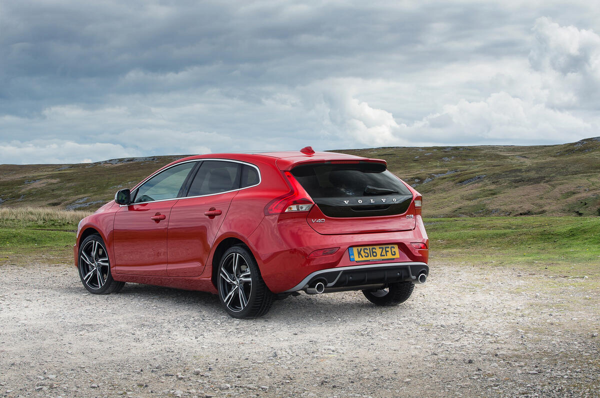 Volvo V40 2012-2019 Review (2022) | Autocar