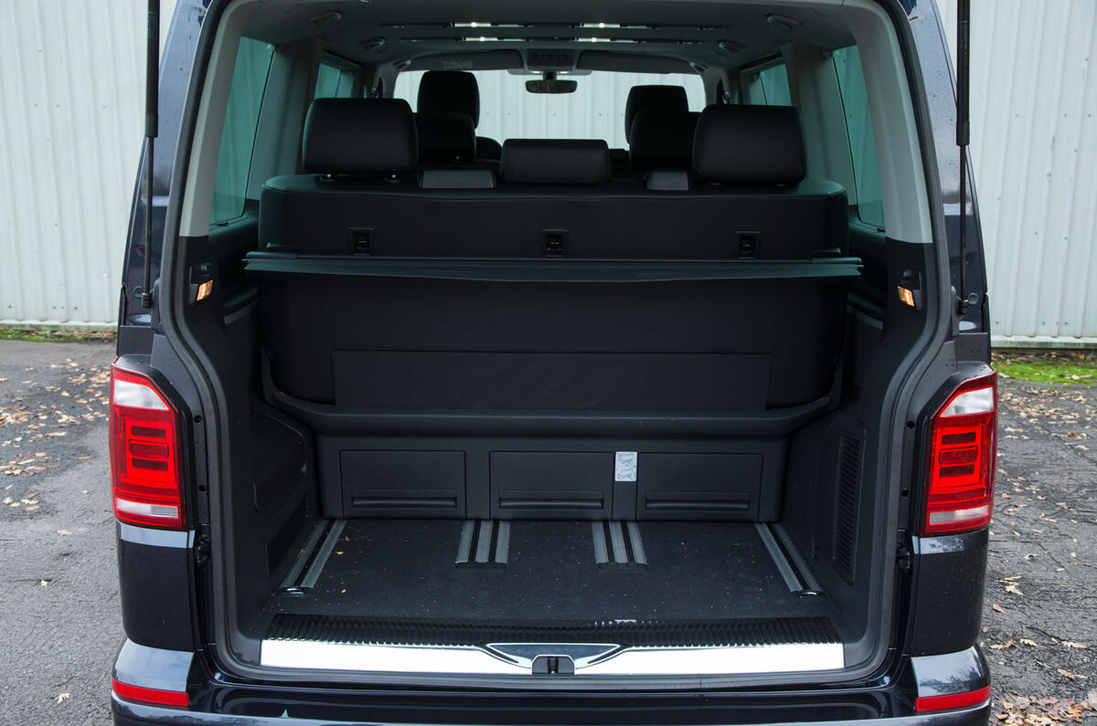 Volkswagen Caravelle Review 2025, Price & Specs | Autocar