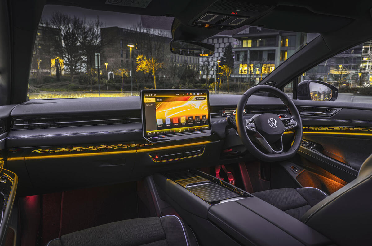Volkswagen ID 7 Review 2025, Price & Specs | Autocar