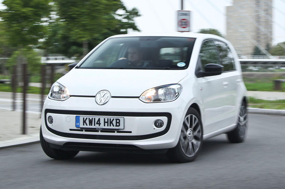 Comparison: Renault Twingo versus Volkswagen Up | Autocar