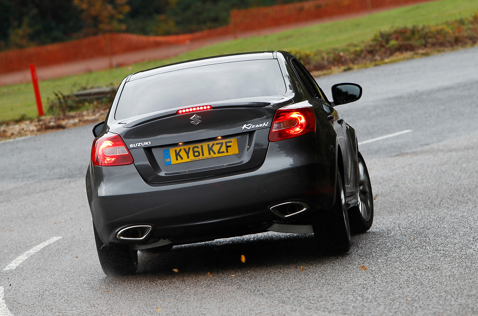Suzuki Kizashi 2012-2013